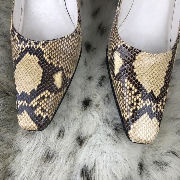 Stuart Weitzman | Shoes | Stuart Weitzman The Legend Pump Genuine ...